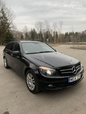 Black Mercedes-Benz C 200 2008 in Kupiskis, with an engine capacity of 2.20 L and mileage of 275 thousand km for 3950 €, photo  on AUTOMOTO.COM.LV