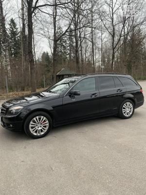 Black Mercedes-Benz C 200 2008 in Kupiskis, with an engine capacity of 2.20 L and mileage of 275 thousand km for 3950 €, photo 10 on AUTOMOTO.COM.LV