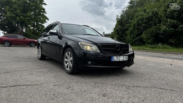 Melns Mercedes-Benz C 200 2008 Alīta, ar dzinēja tilpumu 2.00 L un nobraukumu 344 tūkst. km par 4200 €, foto 2 vietnē AUTOMOTO.COM.LV
