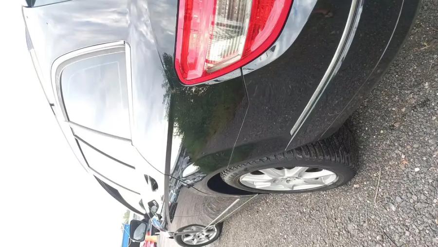 Melns Mercedes-Benz C 200 2008 Rīga, ar dzinēja tilpumu 2.20 L un nobraukumu 200 tūkst. km par 4300 €, foto 7 vietnē AUTOMOTO.COM.LV