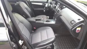 Melns Mercedes-Benz C 200 2008 Rīga, ar dzinēja tilpumu 2.20 L un nobraukumu 200 tūkst. km par 4300 €, foto 15 vietnē AUTOMOTO.COM.LV