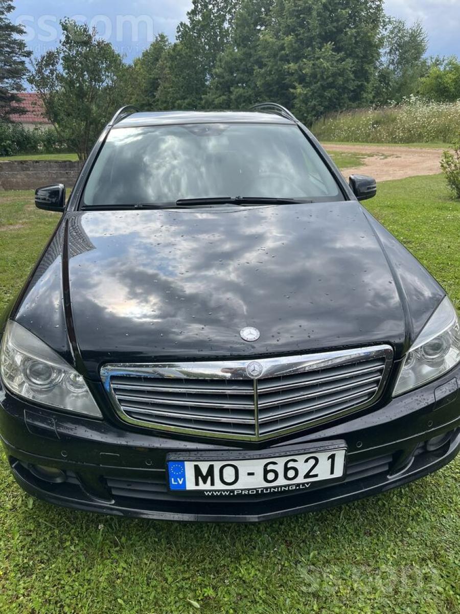 Black Mercedes-Benz C 200 2008 in Balvi, with an engine capacity of 2.10 L and mileage of 343 thousand km for 3650 €, photo 1 on AUTOMOTO.COM.LV