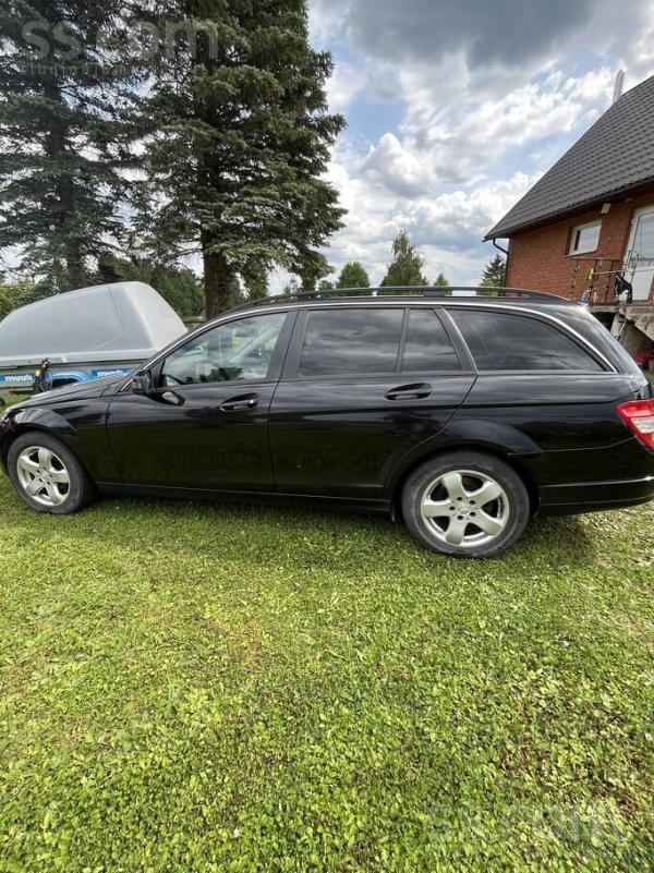 Melns Mercedes-Benz C 200 2008 Balvi, ar dzinēja tilpumu 2.10 L un nobraukumu 343 tūkst. km par 3650 €, foto 5 vietnē AUTOMOTO.COM.LV