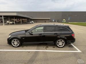 Melns Mercedes-Benz C 200 2008 Šauļi, ar dzinēja tilpumu 1.80 L un nobraukumu 294 tūkst. km par 4800 €, foto 8 vietnē AUTOMOTO.COM.LV