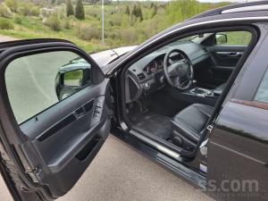Melns Mercedes-Benz C 200 2009 Rīga, ar dzinēja tilpumu 2.20 L un nobraukumu 0 tūkst. km par 2550 €, foto 10 vietnē AUTOMOTO.COM.LV