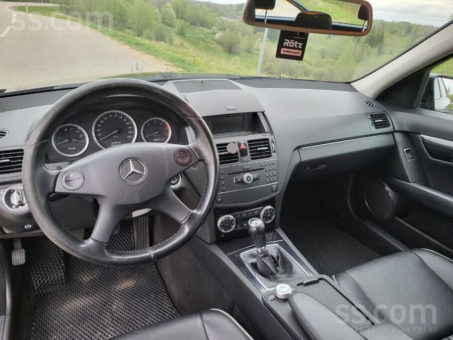 Melns Mercedes-Benz C 200 2009 Rīga, ar dzinēja tilpumu 2.20 L un nobraukumu 0 tūkst. km par 2550 €, foto 11 vietnē AUTOMOTO.COM.LV
