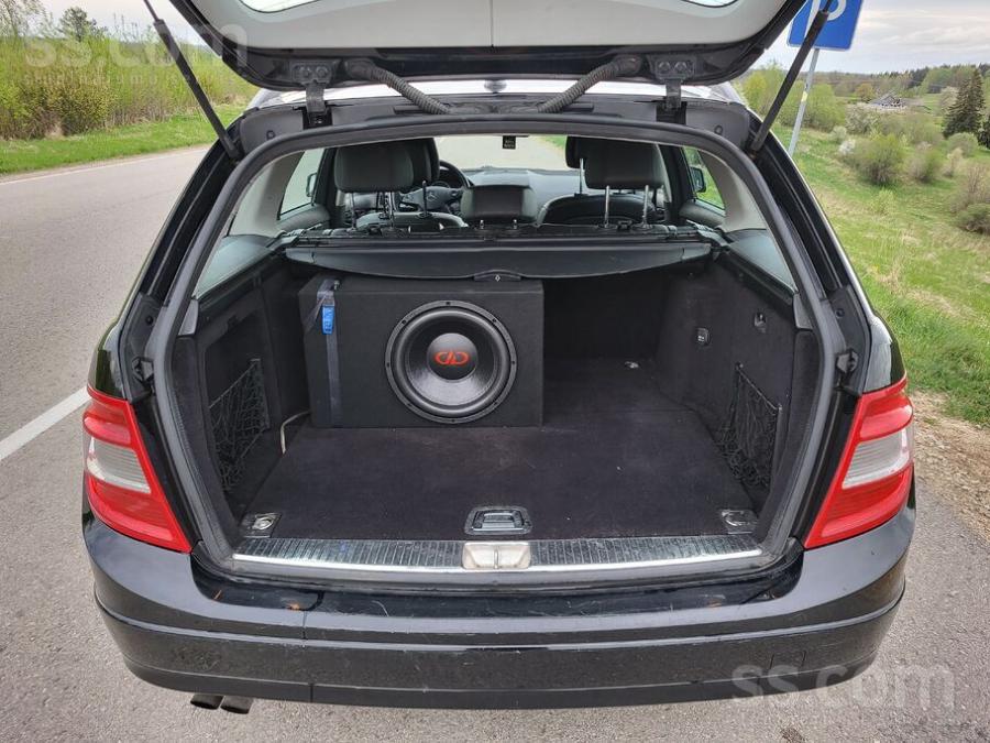 Melns Mercedes-Benz C 200 2009 Rīga, ar dzinēja tilpumu 2.20 L un nobraukumu 0 tūkst. km par 2550 €, foto 15 vietnē AUTOMOTO.COM.LV