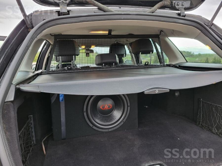 Melns Mercedes-Benz C 200 2009 Rīga, ar dzinēja tilpumu 2.20 L un nobraukumu 0 tūkst. km par 2550 €, foto 16 vietnē AUTOMOTO.COM.LV