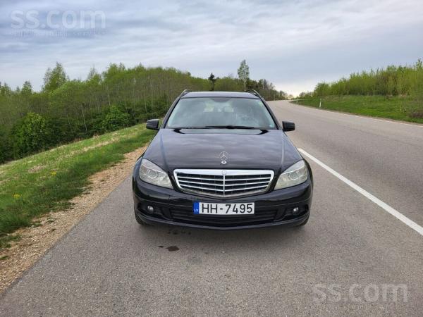 Melns Mercedes-Benz C 200 2009 Rīga, ar dzinēja tilpumu 2.20 L un nobraukumu 0 tūkst. km par 2550 €, foto 2 vietnē AUTOMOTO.COM.LV
