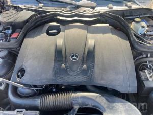 Black Mercedes-Benz C 200 2009 in Riga, with an engine capacity of 2.10 L and mileage of 0 thousand km for 3600 €, photo 12 on AUTOMOTO.COM.LV
