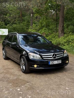 Melns Mercedes-Benz C 200 2009 Rīga, ar dzinēja tilpumu 2.20 L un nobraukumu 286 tūkst. km par 5000 €, foto 11 vietnē AUTOMOTO.COM.LV
