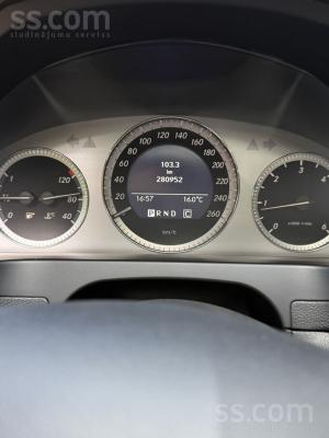Melns Mercedes-Benz C 200 2009 Rīga, ar dzinēja tilpumu 2.20 L un nobraukumu 286 tūkst. km par 5000 €, foto 19 vietnē AUTOMOTO.COM.LV