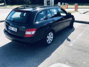 Melns Mercedes-Benz C 200 2009 Viļņa, ar dzinēja tilpumu 2.15 L un nobraukumu 305 tūkst. km par 3500 €, foto 3 vietnē AUTOMOTO.COM.LV