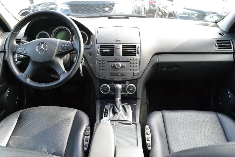 Black Mercedes-Benz C 200 2010 in Vilnius, with an engine capacity of 2.14 L and mileage of 300 thousand km for 5500 €, photo 46 on AUTOMOTO.COM.LV