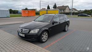 Черный Мерседес Ц 200 2010 в Кретинга, объемом двигателя 2.14 л и пробегом 326 тыс. км за 4700 €, фото 9 на AUTOMOTO.COM.LV