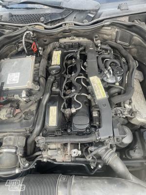 Melns Mercedes-Benz C 200 2011 Kauņa, ar dzinēja tilpumu 2.10 L un nobraukumu 3210 tūkst. km par 4500 €, foto 15 vietnē AUTOMOTO.COM.LV
