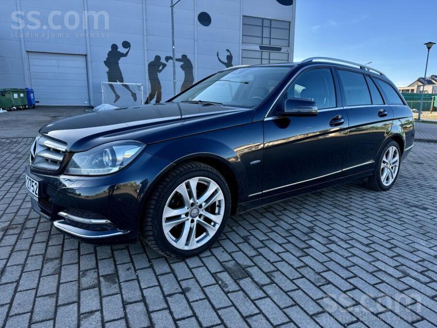 Melns Mercedes-Benz C 200 2011 Rīga, ar dzinēja tilpumu 2.20 L un nobraukumu 350 tūkst. km par 5490 €, foto 3 vietnē AUTOMOTO.COM.LV