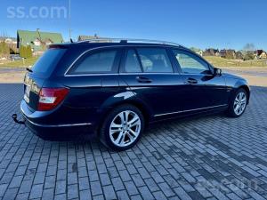 Melns Mercedes-Benz C 200 2011 Rīga, ar dzinēja tilpumu 2.20 L un nobraukumu 350 tūkst. km par 5490 €, foto 7 vietnē AUTOMOTO.COM.LV