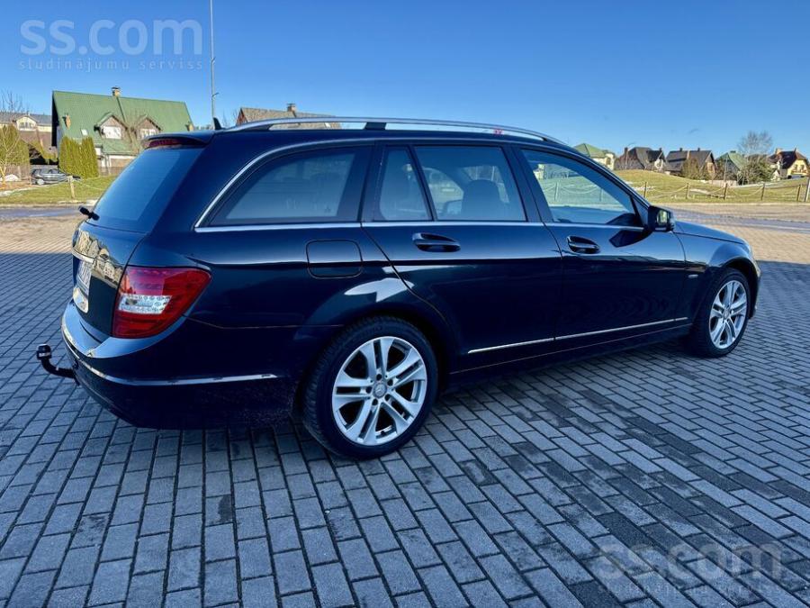 Melns Mercedes-Benz C 200 2011 Rīga, ar dzinēja tilpumu 2.20 L un nobraukumu 350 tūkst. km par 5490 €, foto 7 vietnē AUTOMOTO.COM.LV