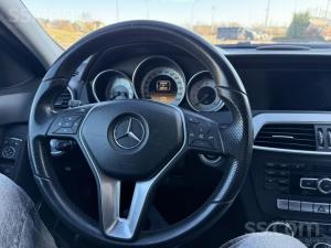 Melns Mercedes-Benz C 200 2011 Rīga, ar dzinēja tilpumu 2.20 L un nobraukumu 350 tūkst. km par 5490 €, foto 17 vietnē AUTOMOTO.COM.LV