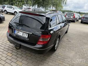 Melns Mercedes-Benz C 200 2011 Talsi, ar dzinēja tilpumu 2.20 L un nobraukumu 301 tūkst. km par 5770 €, foto 5 vietnē AUTOMOTO.COM.LV