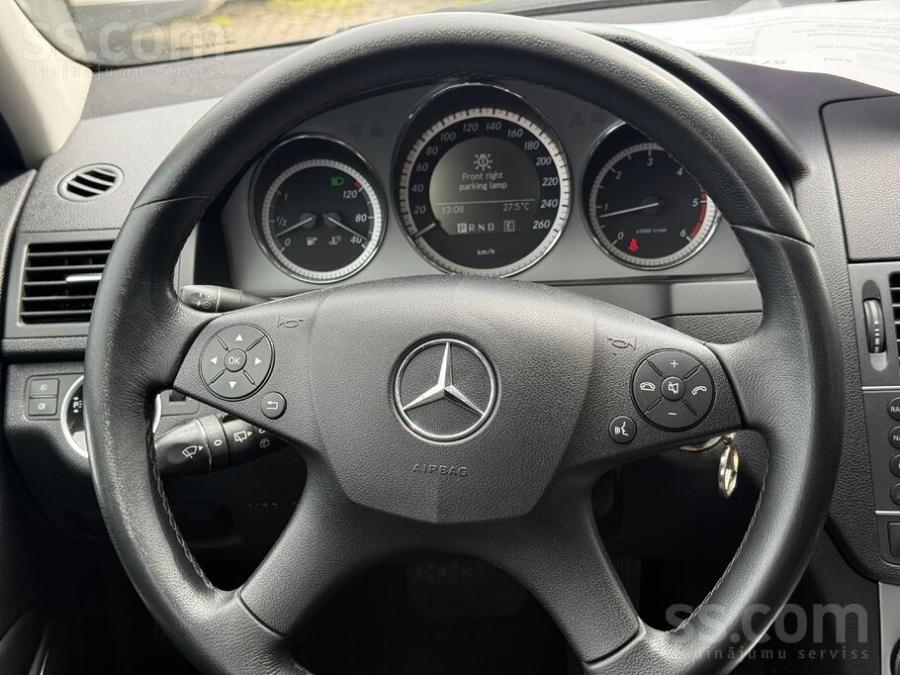 Melns Mercedes-Benz C 200 2011 Talsi, ar dzinēja tilpumu 2.20 L un nobraukumu 301 tūkst. km par 5770 €, foto 12 vietnē AUTOMOTO.COM.LV