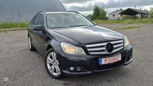 Black Mercedes-Benz C 200 2011 in Utena, with an engine capacity of 2.14 L and mileage of 344 thousand km for 3100 €, photo  on AUTOMOTO.COM.LV