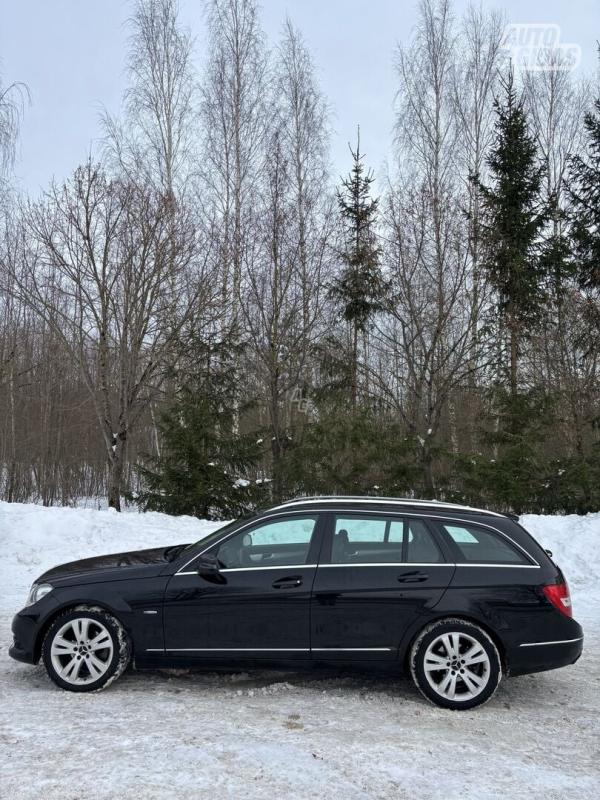 Melns Mercedes-Benz C 200 2012 Viļņa, ar dzinēja tilpumu 2.10 L un nobraukumu 455 tūkst. km par 5700 €, foto 2 vietnē AUTOMOTO.COM.LV