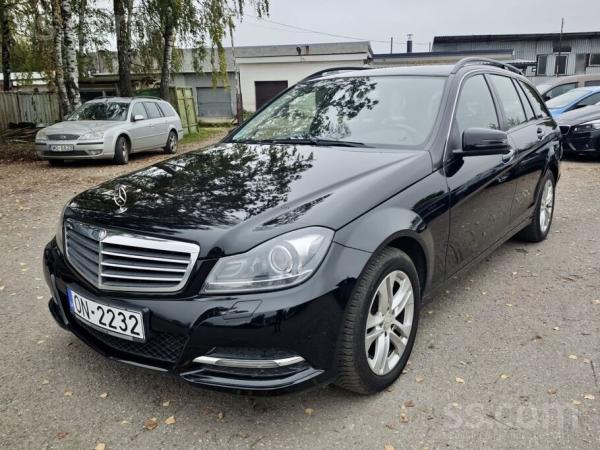Melns Mercedes-Benz C 200 2012 Rīga, ar dzinēja tilpumu 2.20 L un nobraukumu 0 tūkst. km par 4550 €, foto 1 vietnē AUTOMOTO.COM.LV