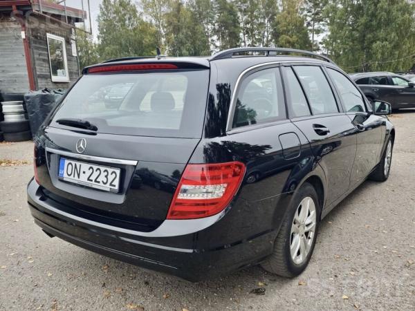 Melns Mercedes-Benz C 200 2012 Rīga, ar dzinēja tilpumu 2.20 L un nobraukumu 0 tūkst. km par 4550 €, foto 6 vietnē AUTOMOTO.COM.LV