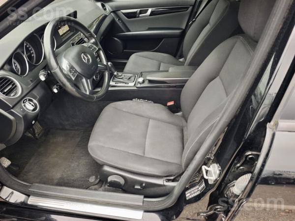 Melns Mercedes-Benz C 200 2012 Rīga, ar dzinēja tilpumu 2.20 L un nobraukumu 0 tūkst. km par 4550 €, foto 10 vietnē AUTOMOTO.COM.LV