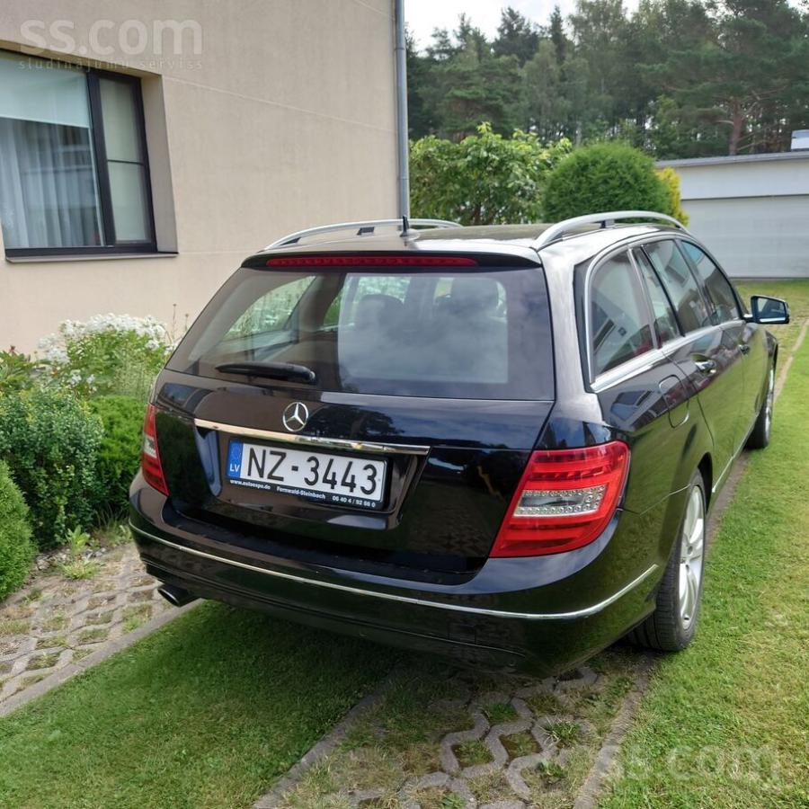 Melns Mercedes-Benz C 200 2013 Rīga, ar dzinēja tilpumu 1.80 L un nobraukumu 194 tūkst. km par 9990 €, foto 4 vietnē AUTOMOTO.COM.LV