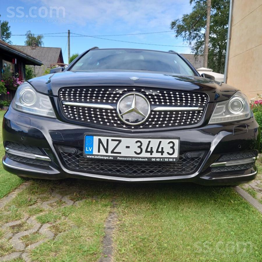 Melns Mercedes-Benz C 200 2013 Rīga, ar dzinēja tilpumu 1.80 L un nobraukumu 194 tūkst. km par 9990 €, foto 6 vietnē AUTOMOTO.COM.LV