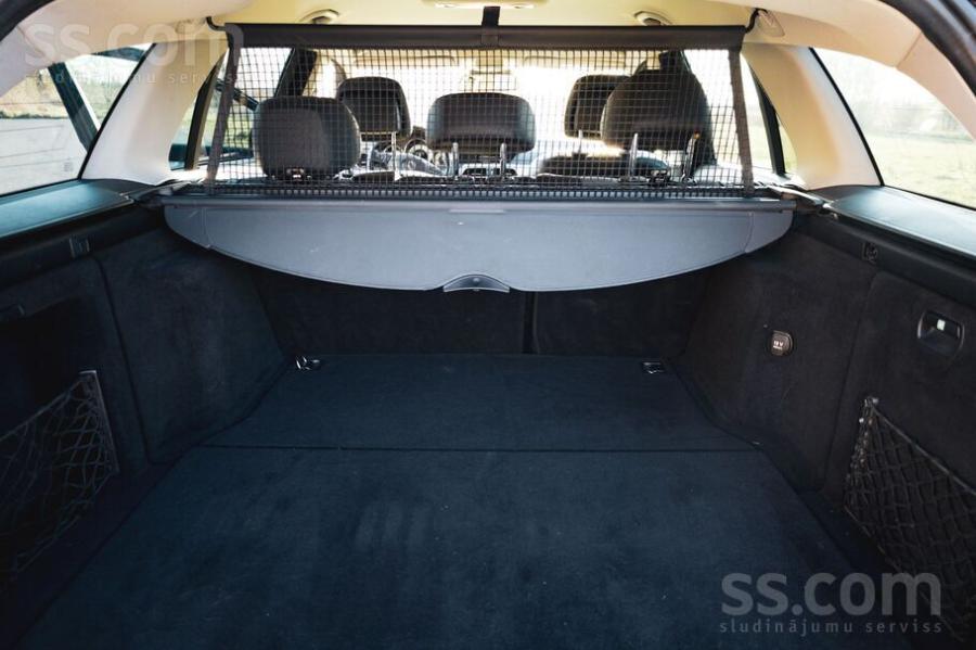 Melns Mercedes-Benz C 200 2013 Jelgava, ar dzinēja tilpumu 2.10 L un nobraukumu 264 tūkst. km par 6950 €, foto 8 vietnē AUTOMOTO.COM.LV