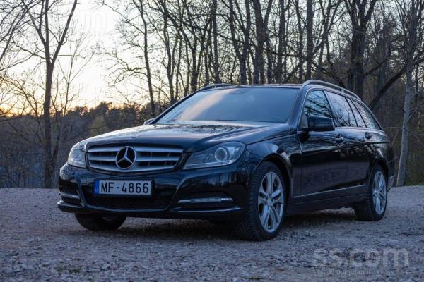 Melns Mercedes-Benz C 200 2013 Jelgava, ar dzinēja tilpumu 2.10 L un nobraukumu 264 tūkst. km par 6300 €, foto 1 vietnē AUTOMOTO.COM.LV