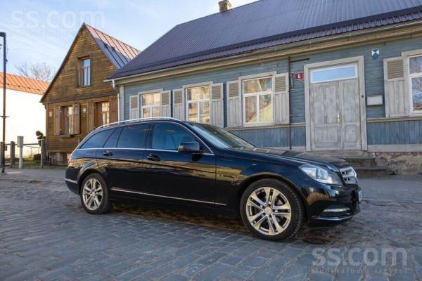 Melns Mercedes-Benz C 200 2013 Jelgava, ar dzinēja tilpumu 2.10 L un nobraukumu 264 tūkst. km par 6300 €, foto 3 vietnē AUTOMOTO.COM.LV