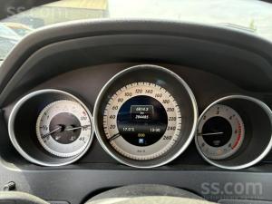 Melns Mercedes-Benz C 200 2013 Rīga, ar dzinēja tilpumu 2.10 L un nobraukumu 284 tūkst. km par 3915 €, foto 17 vietnē AUTOMOTO.COM.LV