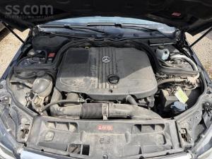 Melns Mercedes-Benz C 200 2013 Rīga, ar dzinēja tilpumu 2.10 L un nobraukumu 284 tūkst. km par 3915 €, foto 19 vietnē AUTOMOTO.COM.LV
