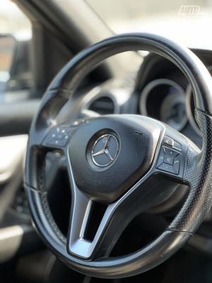 Melns Mercedes-Benz C 200 2013 Kauņa, ar dzinēja tilpumu 2.10 L un nobraukumu 392 tūkst. km par 2700 €, foto 4 vietnē AUTOMOTO.COM.LV