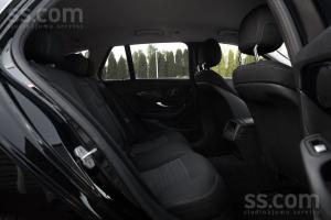 Black Mercedes-Benz C 200 2015 in Jelgava, with an engine capacity of 1.60 L and mileage of 270 thousand km for 11500 €, photo 9 on AUTOMOTO.COM.LV