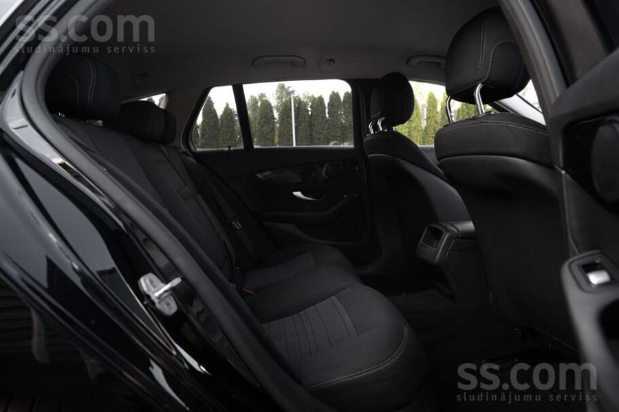 Black Mercedes-Benz C 200 2015 in Jelgava, with an engine capacity of 1.60 L and mileage of 270 thousand km for 11500 €, photo 9 on AUTOMOTO.COM.LV