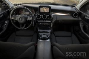 Black Mercedes-Benz C 200 2015 in Jelgava, with an engine capacity of 1.60 L and mileage of 270 thousand km for 11500 €, photo 10 on AUTOMOTO.COM.LV