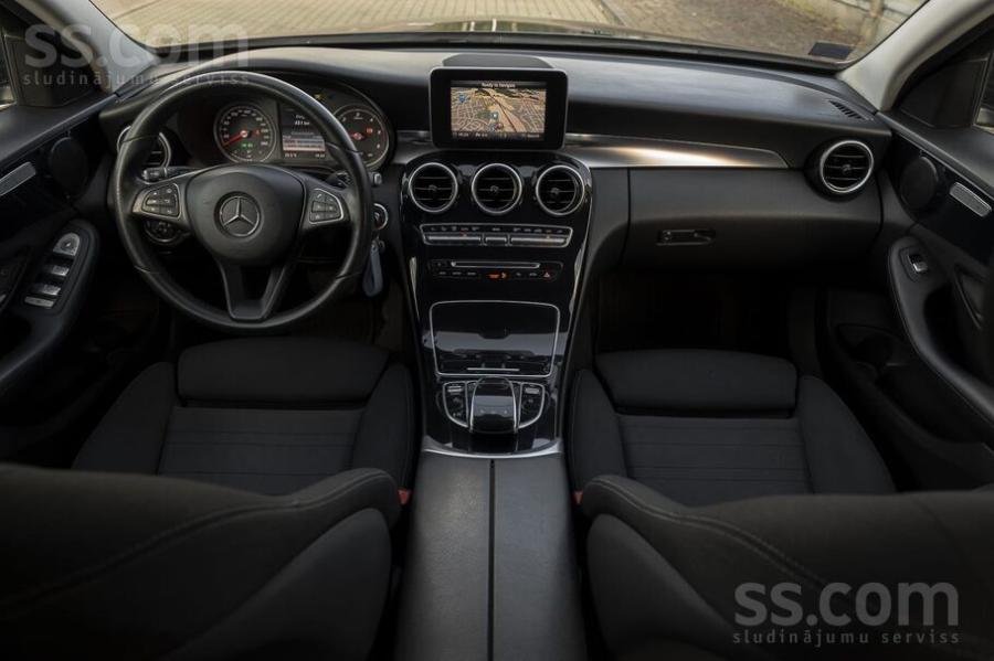 Black Mercedes-Benz C 200 2015 in Jelgava, with an engine capacity of 1.60 L and mileage of 270 thousand km for 11500 €, photo 10 on AUTOMOTO.COM.LV