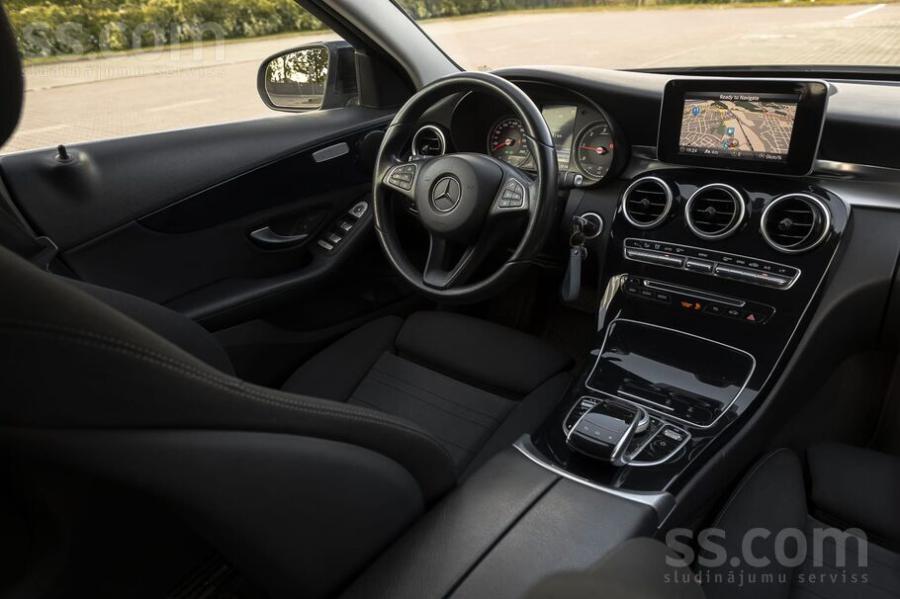 Black Mercedes-Benz C 200 2015 in Jelgava, with an engine capacity of 1.60 L and mileage of 270 thousand km for 11500 €, photo 11 on AUTOMOTO.COM.LV