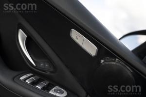Black Mercedes-Benz C 200 2015 in Jelgava, with an engine capacity of 1.60 L and mileage of 270 thousand km for 11500 €, photo 15 on AUTOMOTO.COM.LV