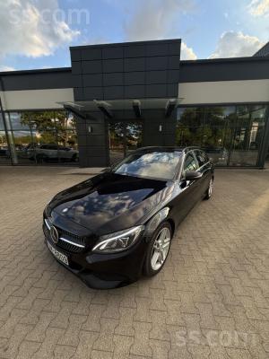 Melns Mercedes-Benz C 200 2015 Dobele, ar dzinēja tilpumu 1.60 L un nobraukumu 254 tūkst. km par 8990 €, foto 4 vietnē AUTOMOTO.COM.LV