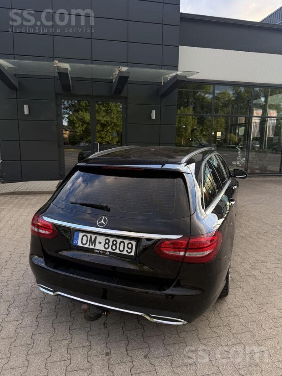 Melns Mercedes-Benz C 200 2015 Dobele, ar dzinēja tilpumu 1.60 L un nobraukumu 254 tūkst. km par 8990 €, foto 5 vietnē AUTOMOTO.COM.LV