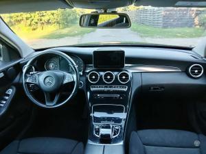 Melns Mercedes-Benz C 200 2015 Kauņa, ar dzinēja tilpumu 1.60 L un nobraukumu 320 tūkst. km par 7399 €, foto 13 vietnē AUTOMOTO.COM.LV