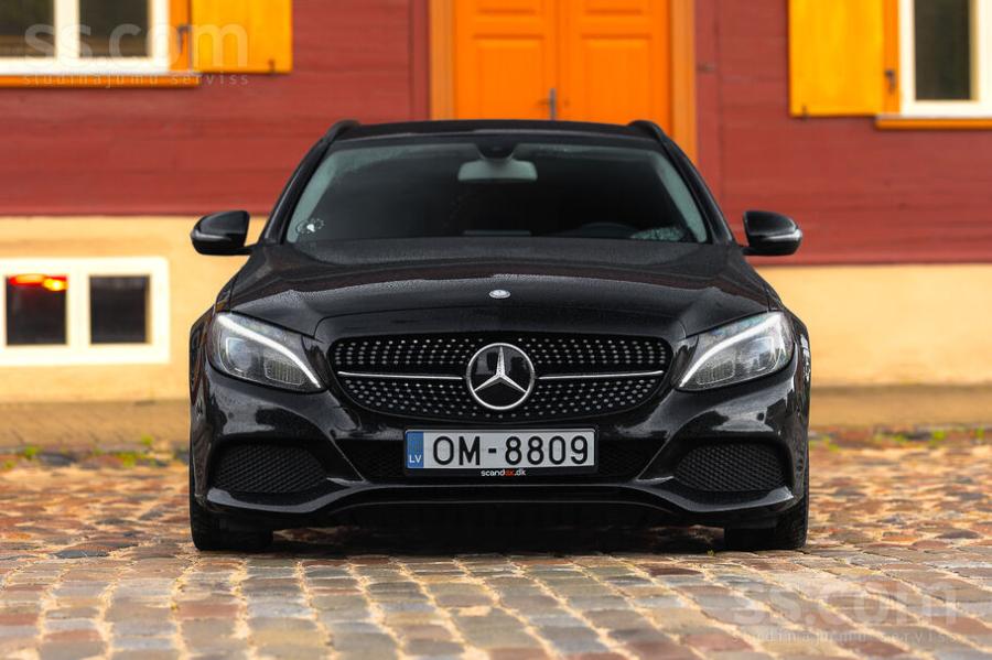 Melns Mercedes-Benz C 200 2015 Jelgava, ar dzinēja tilpumu 1.60 L un nobraukumu 259 tūkst. km par 12750 €, foto 3 vietnē AUTOMOTO.COM.LV