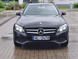 Black Mercedes-Benz C 200 2015 in Riga, with an engine capacity of 1.60 L and mileage of 309 thousand km for 8500 €, photo  on AUTOMOTO.COM.LV
